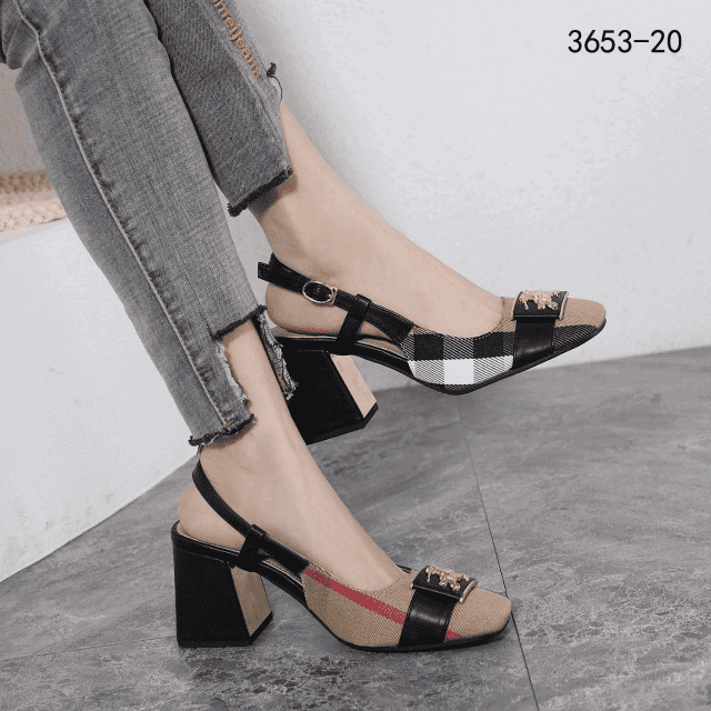Sepatu Burberry Block Heel Shoes 3653-20 Semi Premium (Kode: BUR130 ...
