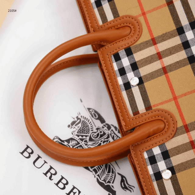 Tas Burberry Medium Leather and Vintage Check Two-Handle Title Bag 2105 ...