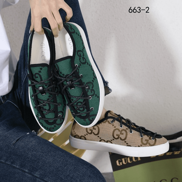 Sepatu Gucci Jumbo Gg Canvas Women Sneakers 663-2 Semi Platinum (Kode ...