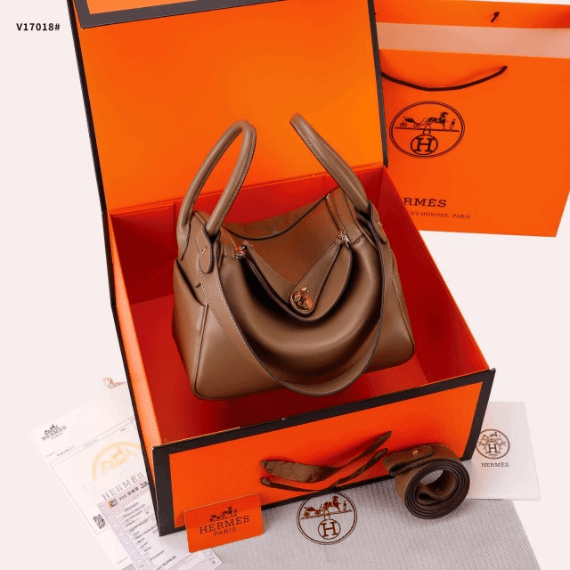 Tas Hermes Lindy 26 Verso Leather Bag's Gold Hardware V17018 Semi ...