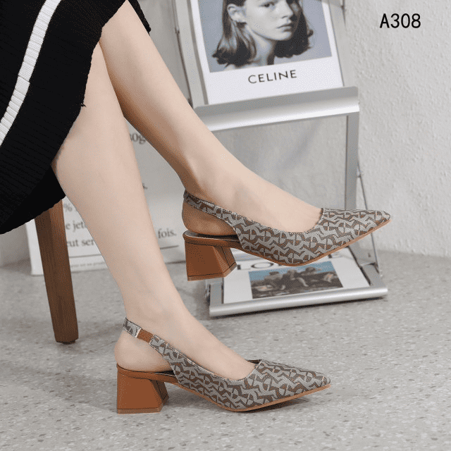 Sepatu Aigner Block Heel in Signature Coated Canvas A308 Semi Premium ...