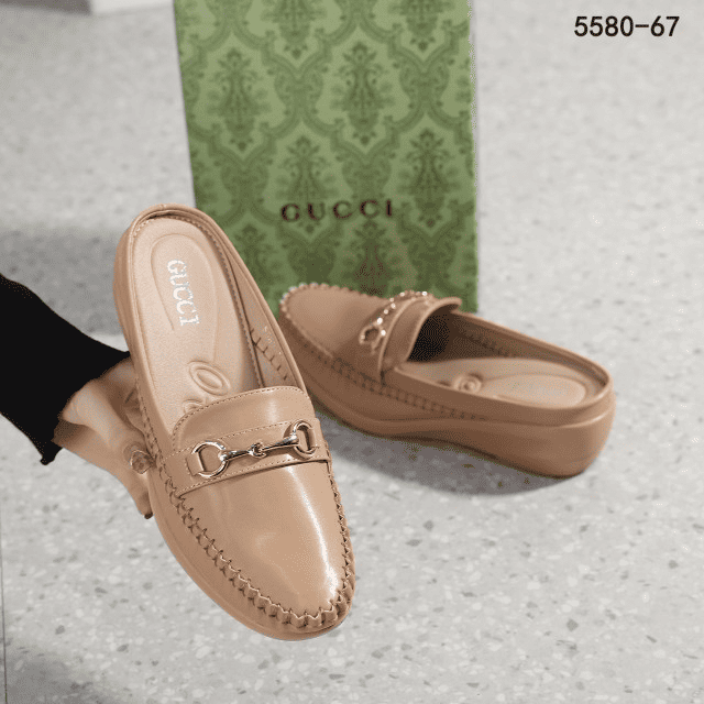 Sepatu Gucci Women's Casual Genuine Leather Flat Mules Sandals 5580-67 ...