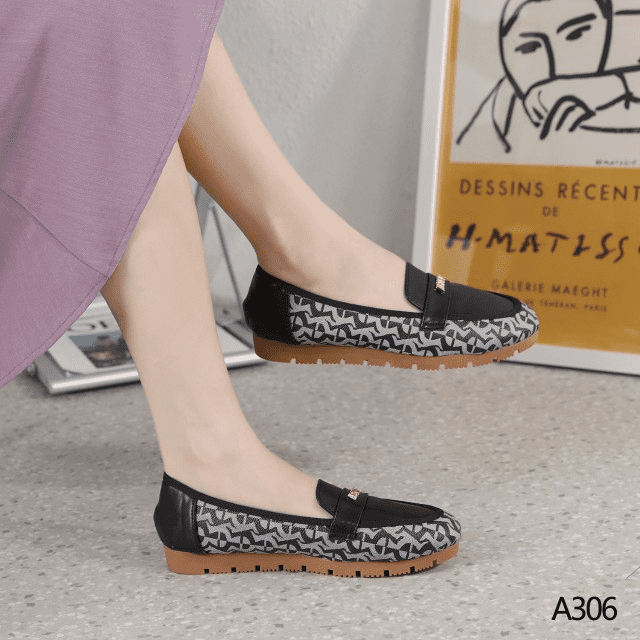 Sepatu Aigner Signature Flats And Loafers Shoes A306 Semi Premium (Kode ...
