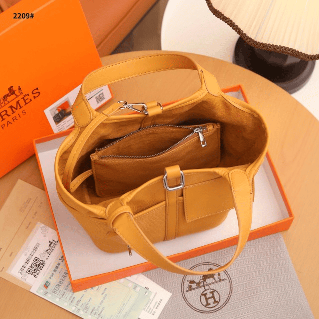 Tas Hermes New Picotin 2209 Semi Platinum (Kode: HER762) - TasKW.com