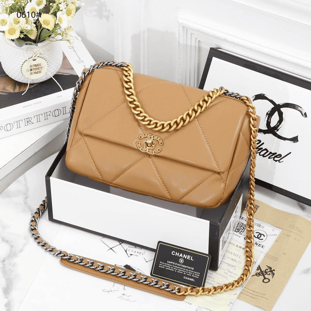Tas Chanel Goatskin Quilted Medium Chanel Flap Bag 0610 New Semi ...