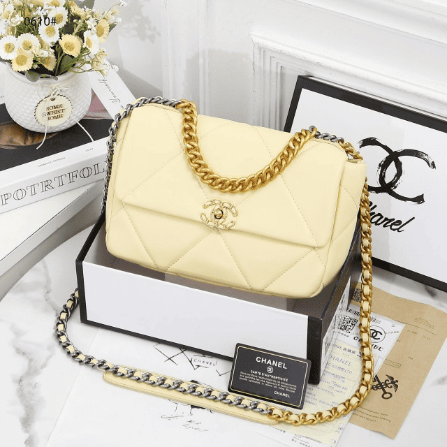 Tas Chanel Goatskin Quilted Medium Chanel Flap Bag 0610 New Semi ...