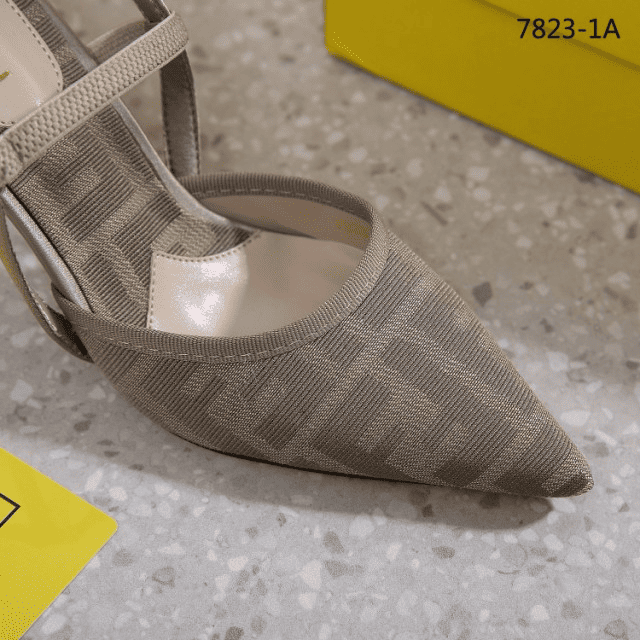 Sepatu Fendi FF Heels 7823-1A Semi Platinum (Kode: FEN473) - TasKW.com