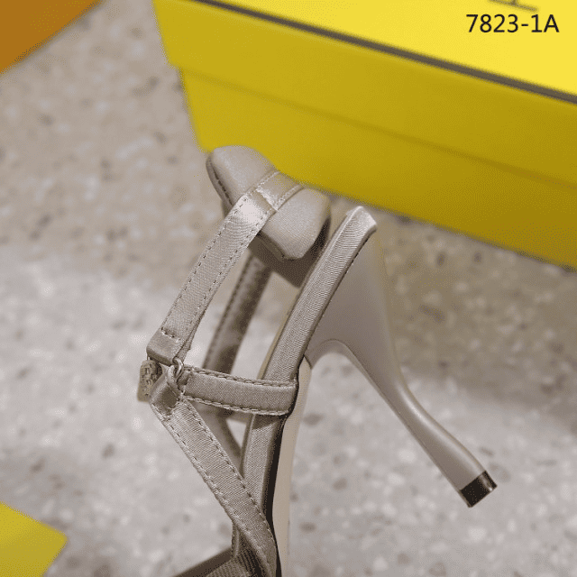 Sepatu Fendi FF Heels 7823-1A Semi Platinum (Kode: FEN473) - TasKW.com