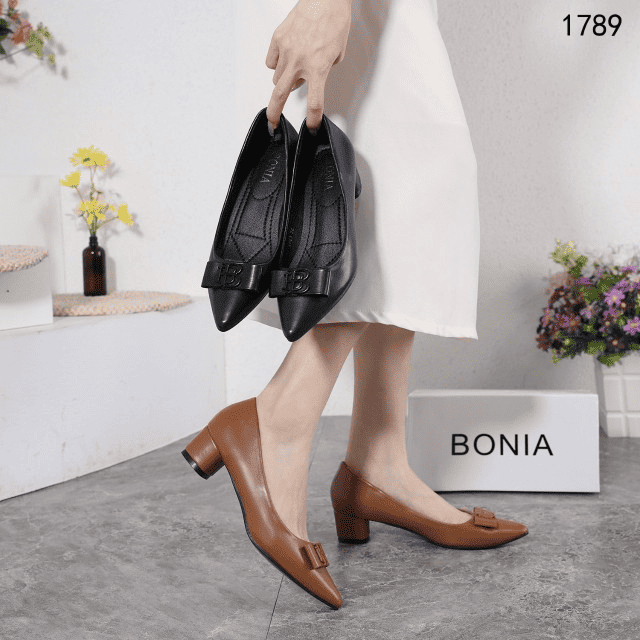 Sepatu Bonia Leather Logo Bow Block- Heel Pumps 1789 Semi Premium (Kode ...
