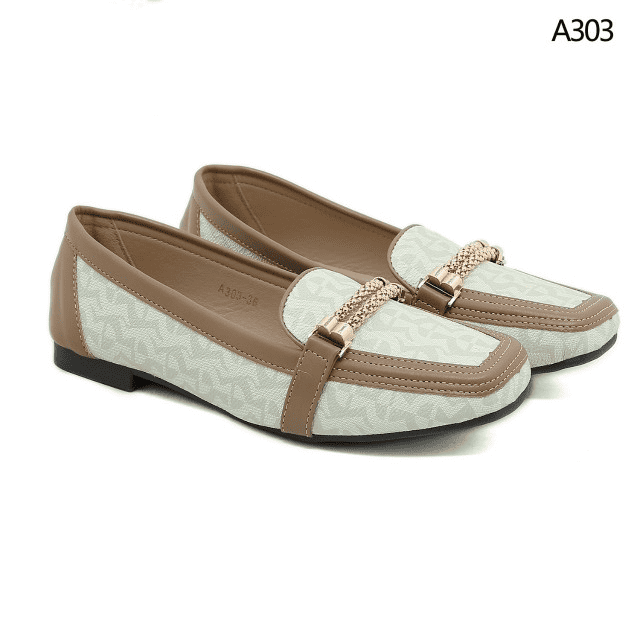 Sepatu Aigner Chain Loafers in Signature Coated Canvas A303 Semi ...
