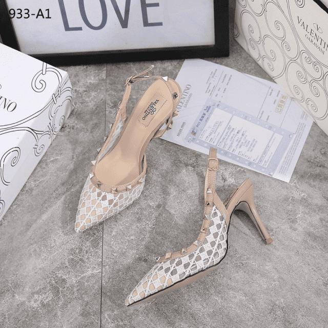 Sepatu Valentino Garavani 933-A1 Studded High Heels Shoes Semi Platinum ...
