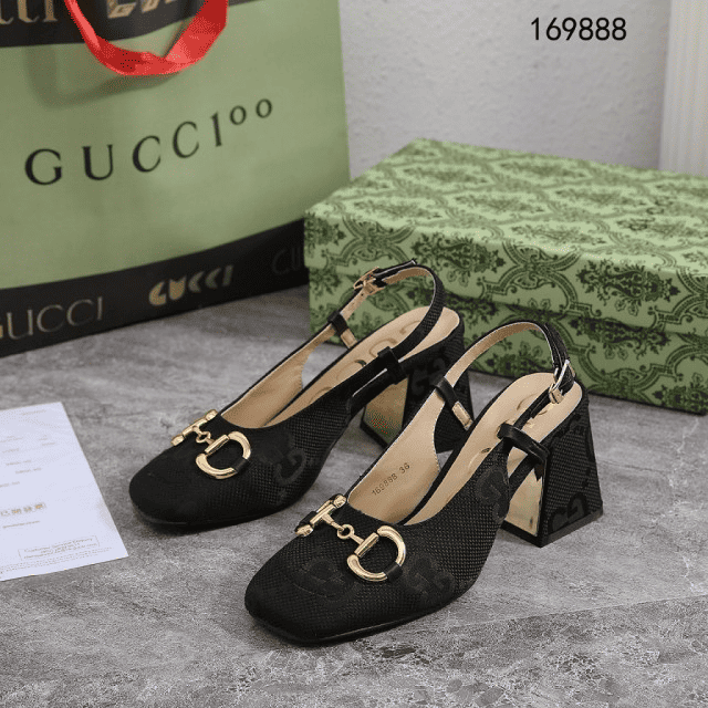 Sepatu Gucci Horsebit-Chain GG Canvas & GG-Tiger Sandals 169888 New ...