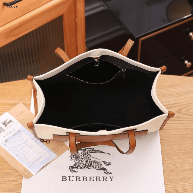 Tas Burberry 32217 Tote Bag Semi Platinum (Kode: BUR148) - TasKW.com