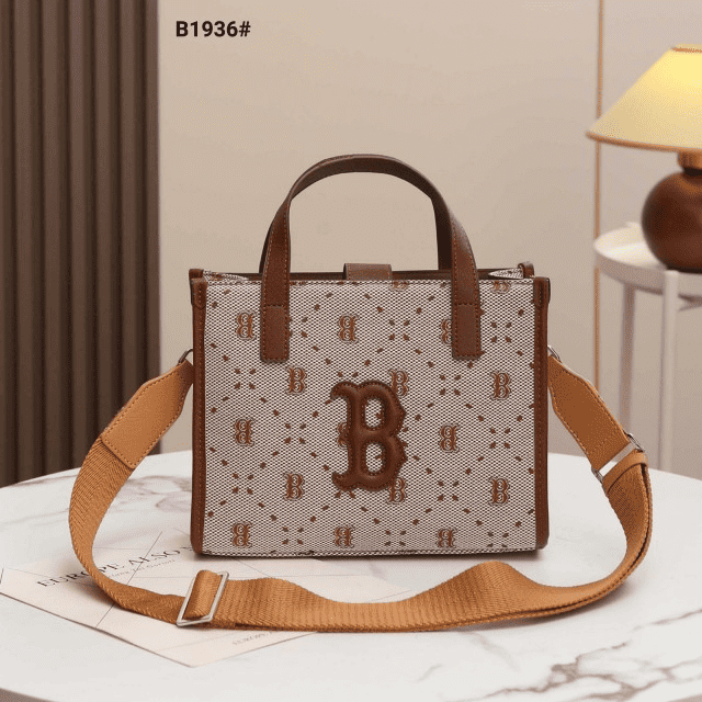 Tas MLB Major Leaque Baseball Big Dia Monogram Jacquard S-Tote Bag ...