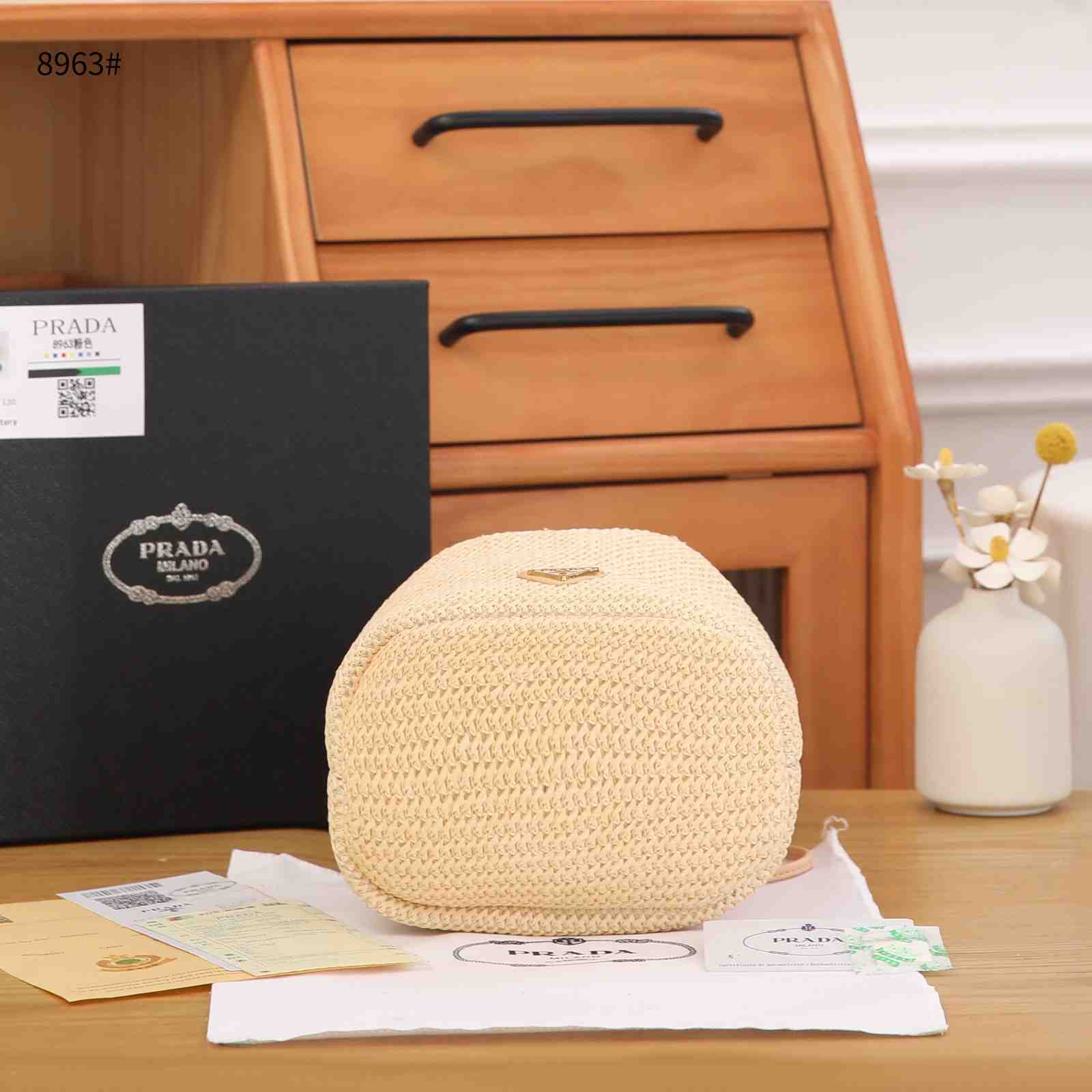 Tas Prada 8963 Crochet Bucket Semi Platinum (Kode: PRA188) - TasKW.com