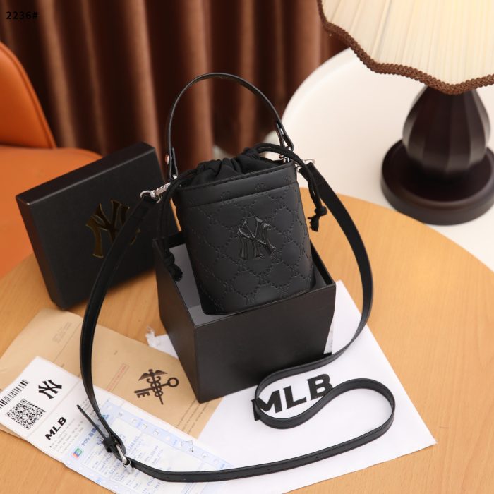 Tas MLB 2236 Nano Bucket Bag in Black Semi Platinum (Kode: FAS384 ...