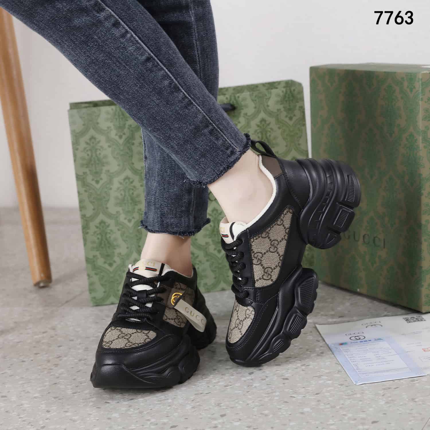 Sepatu Gucci 7763 Sneaker Semi Platinum (Kode: GUC870) - TasKW.com