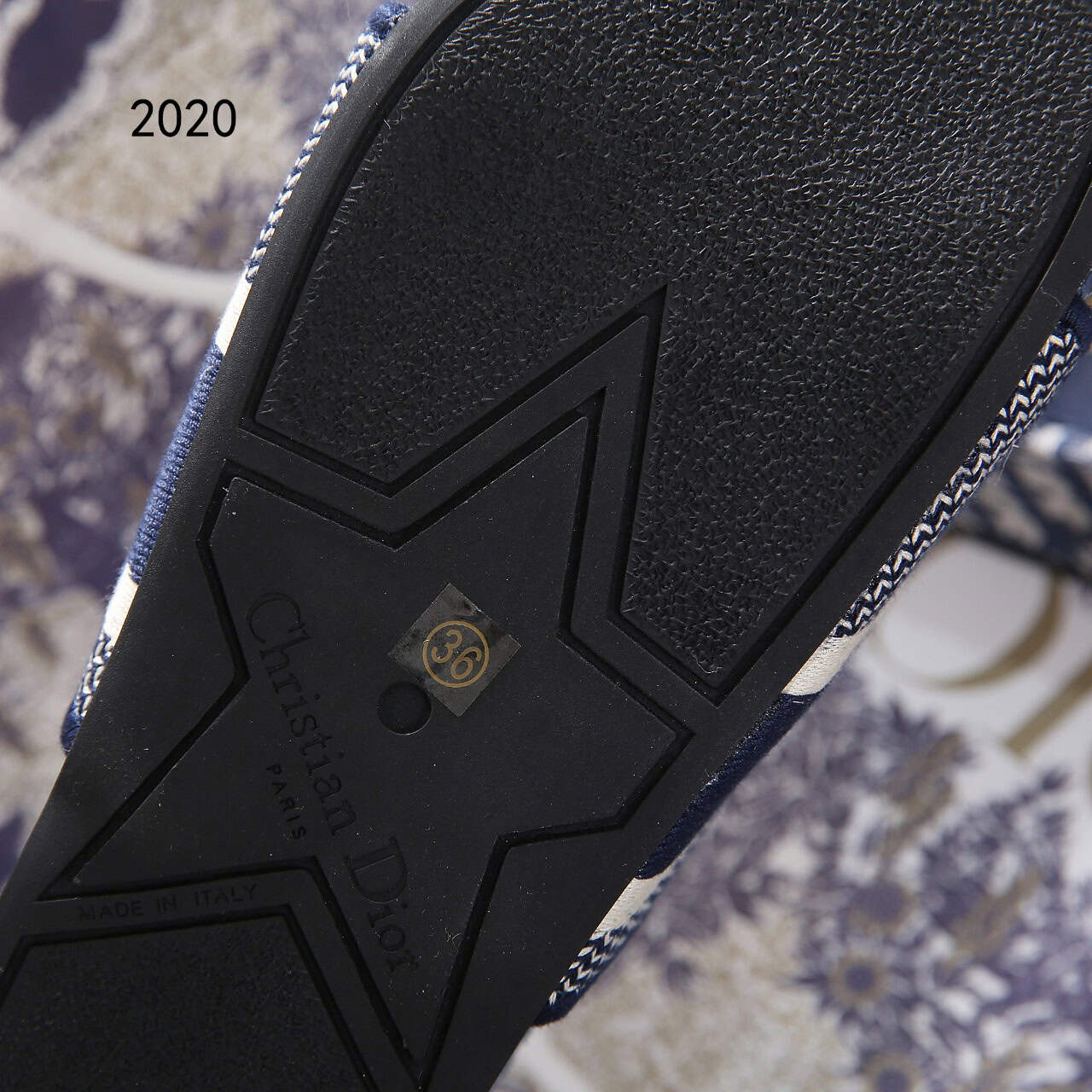 Sendal Dior 2020 Christian Dior Oblique Embroidered D-Way Platform ...