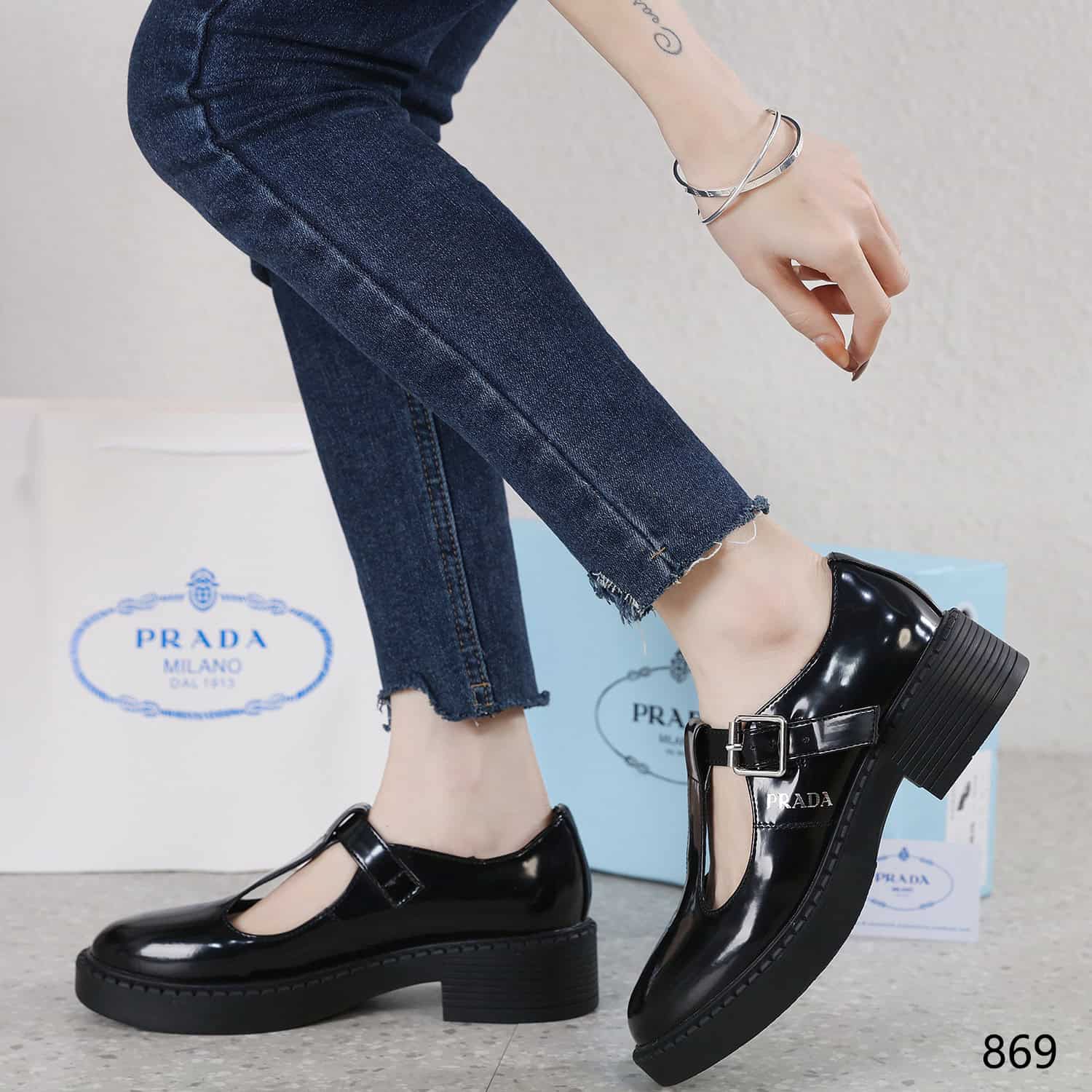 Sepatu Prada 869 Logo-Print Mary-Jane Loafers Semi Platinum (Kode ...