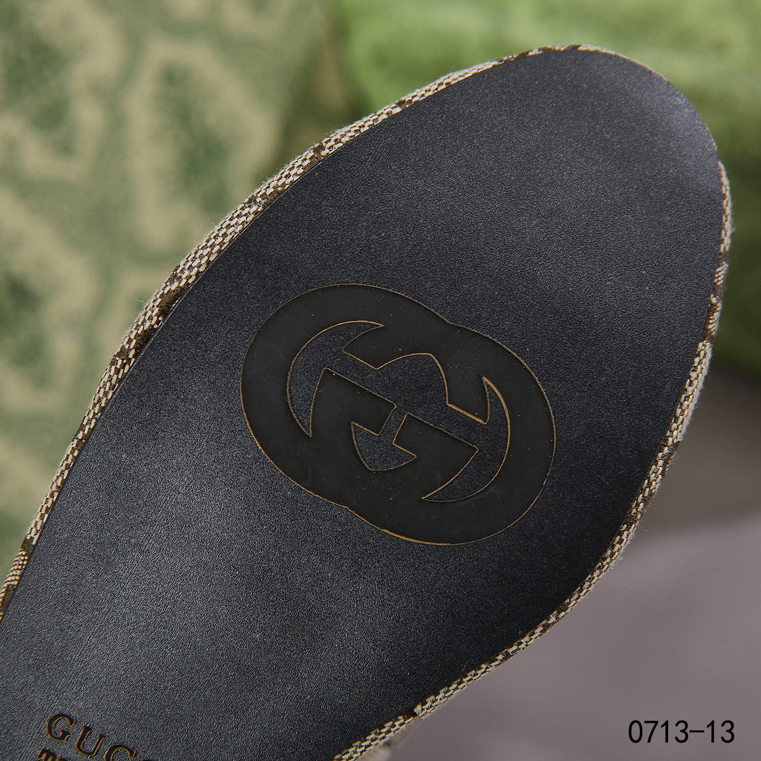 Sepatu Gucci 0713-13 Horsebit Gg Canvas Platform Loafers Semi Platinum ...