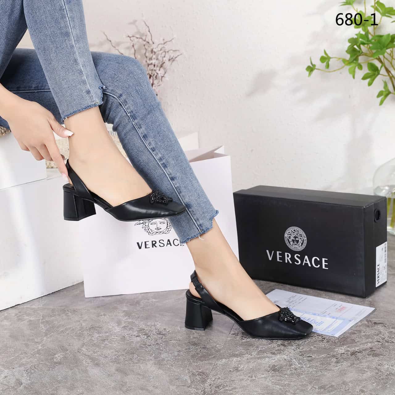 Sepatu Versace 680-1 La Medusa Leather Sling-Back Pumps Semi Platinum ...