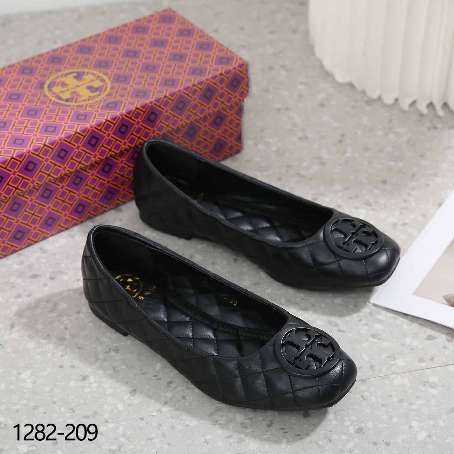 Sepatu Tory Burch 1282-209 Leather Flat Heel Shoes Semi Premium (Kode ...