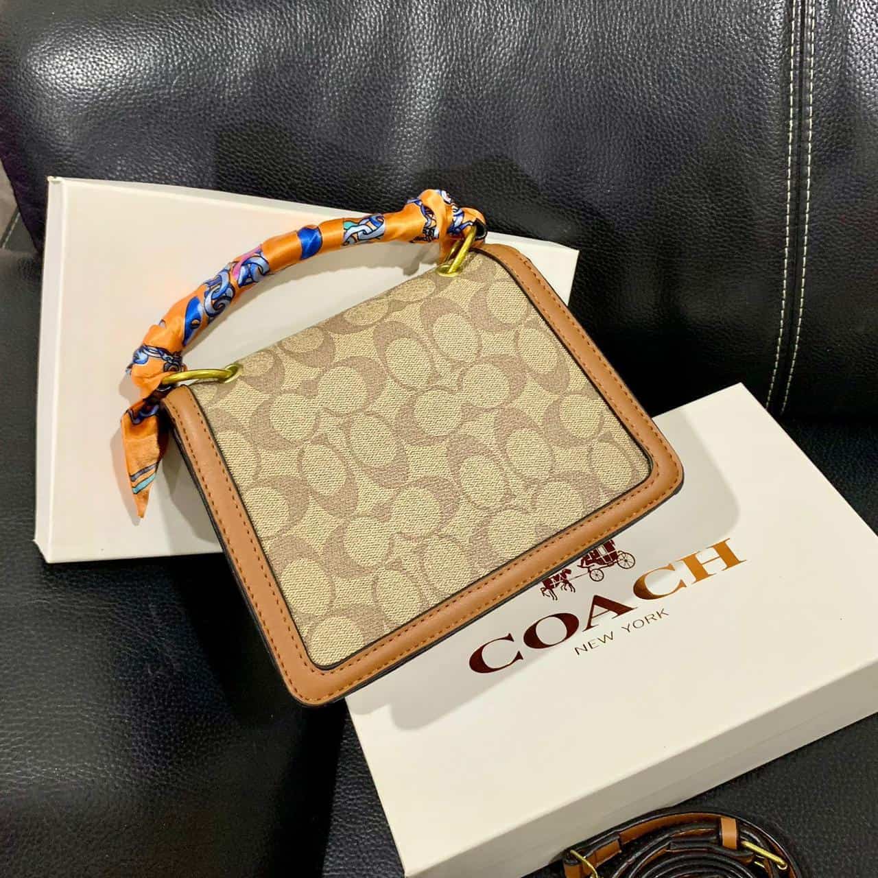 Tas Coach Shoulder Bag 9838 Semi Original (Kode: COA1124) - TasKW.com