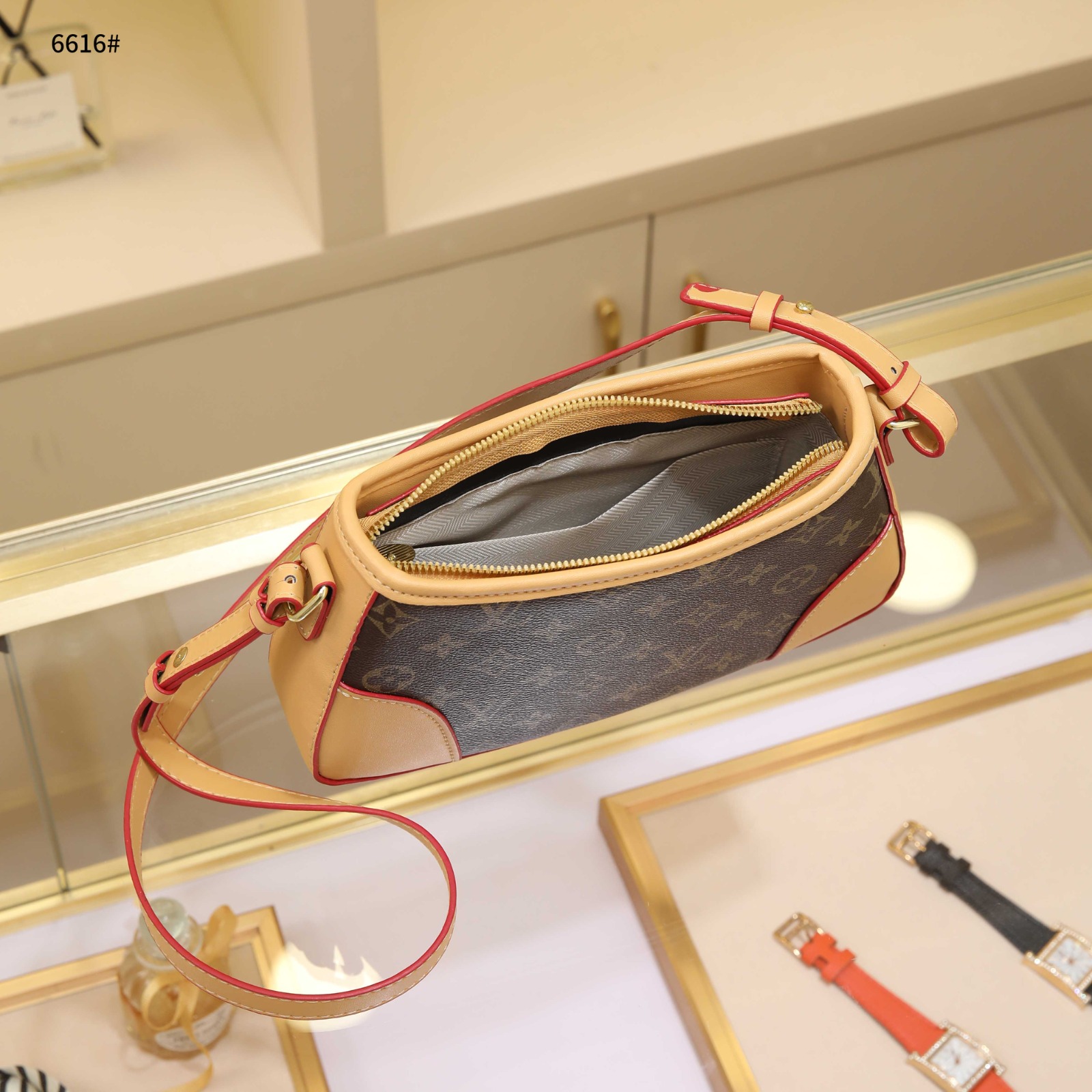 Tas LV 6616 Louis Vuitton Shoulder Bag in Monogram Semi Premium (Kode ...