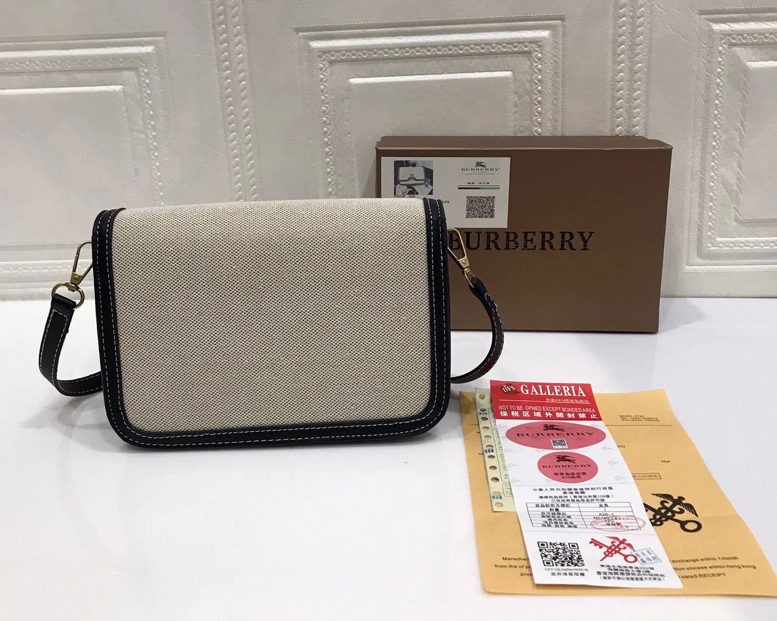 Tas Burberry Shoulder Bag 8399 Semi Original (Kode: BUR178) - TasKW.com