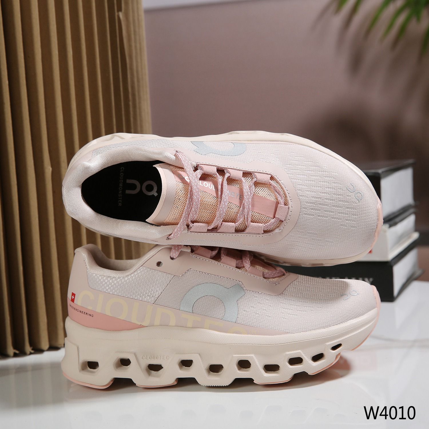 Sepatu On Cloud Running Sneakers Grade AAA W4010 Semi Original (Kode: SFA475) - TasKW.com