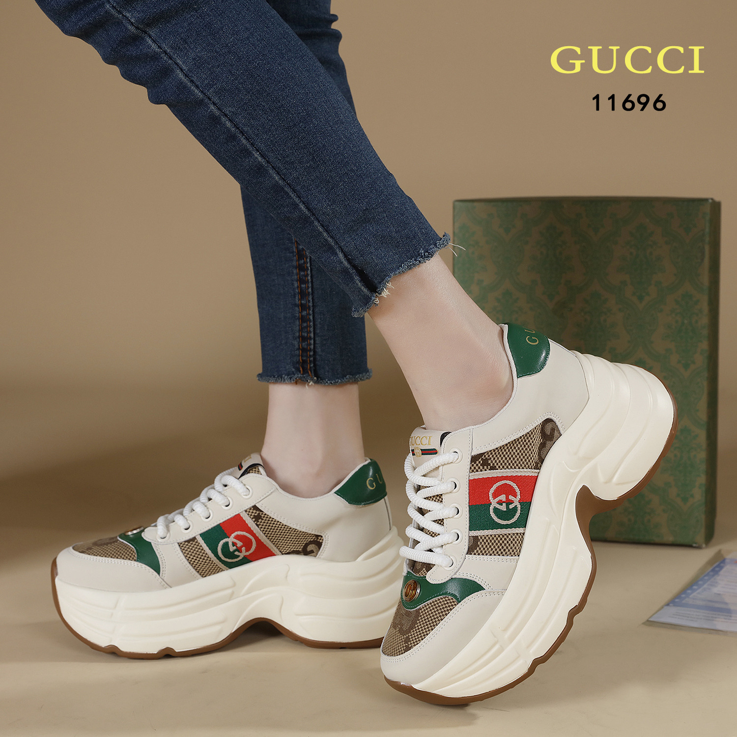 Sepatu Gucci Sneakers Shoes 11696 Semi Premium (Kode: SGC001) - TasKW.com